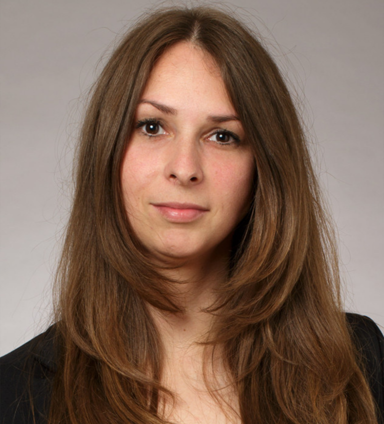 Skadi Helmert – Team